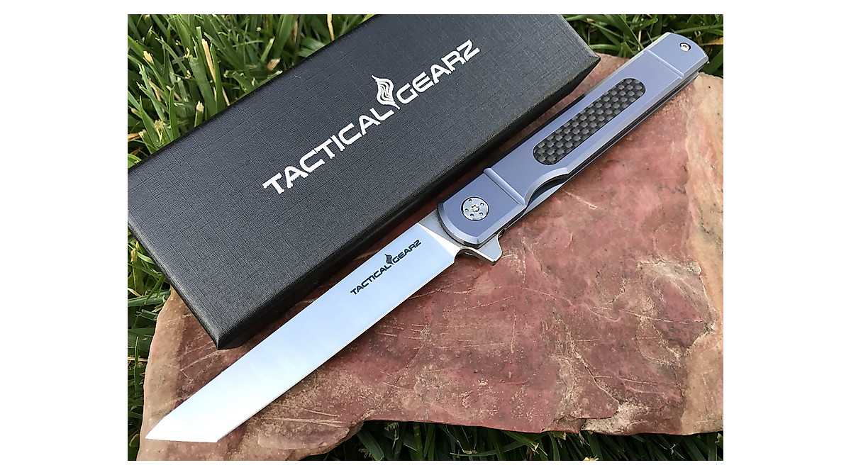 TACTICAL GEARZ Folding Knife - D2 Steel EDC Titanium Handle