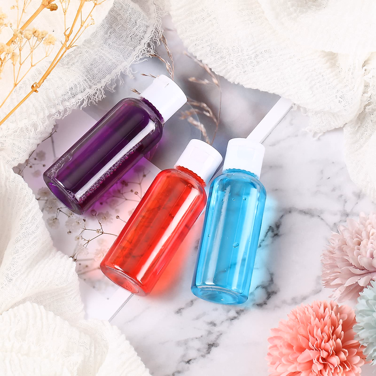 100 Pack 2 oz Travel Bottles Plastic Bottles with Lids Travel Size Cover Cap Plastic Travel Size Bottles Refillable Dispensing Bottles with 5 Funnels Liquid Lotion for Travel(Clear)