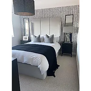 Hopeak Geometric Pattern Wallpaper Black and White Striped Design Peel and Stick Removable Decorative Wallpaper 17.7 x 118 Inches