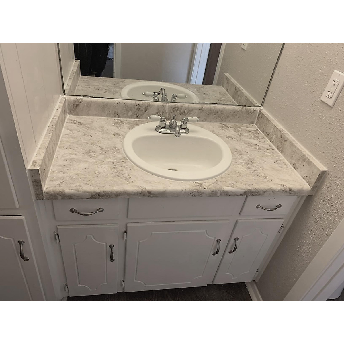 ROSEROSA Peel and Stick PVC Marble Self-Adhesive Wallpaper Covering Counter Top Shelf Liner Matte Oman (PMS4138 : 2.00 Feet X 6.56 Feet)