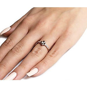 Cubic Zirconia Four Leaf Clover Ring Sterling Silver Size 12