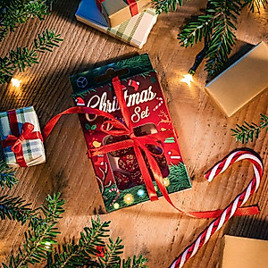 Q WORKSHOP Christmas Dice Set