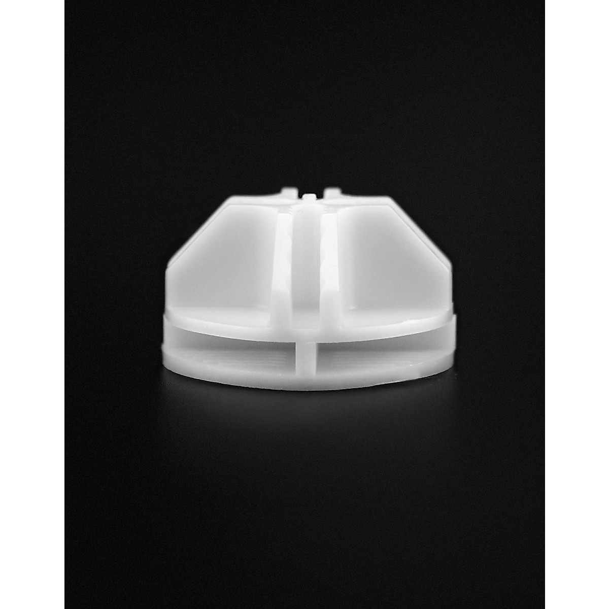 QWORK Wire Storage Connectors, 100 Pcs Grid Connectors Clips Modular Storage Cubes Interlocking Buckle, White