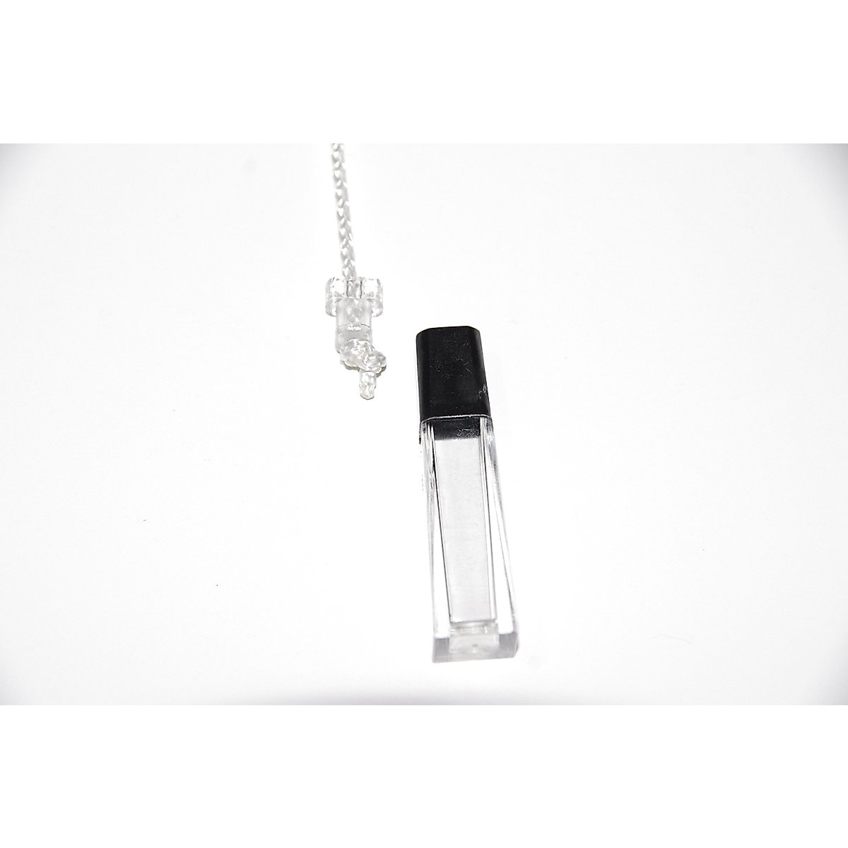HomeAmore Designer Blind Tassel. Uniquely Designed to give Your Blinds That Look of elegence. This is The Least Expensive Way to Update Your Home. Sold in a convinent 5 Pack.