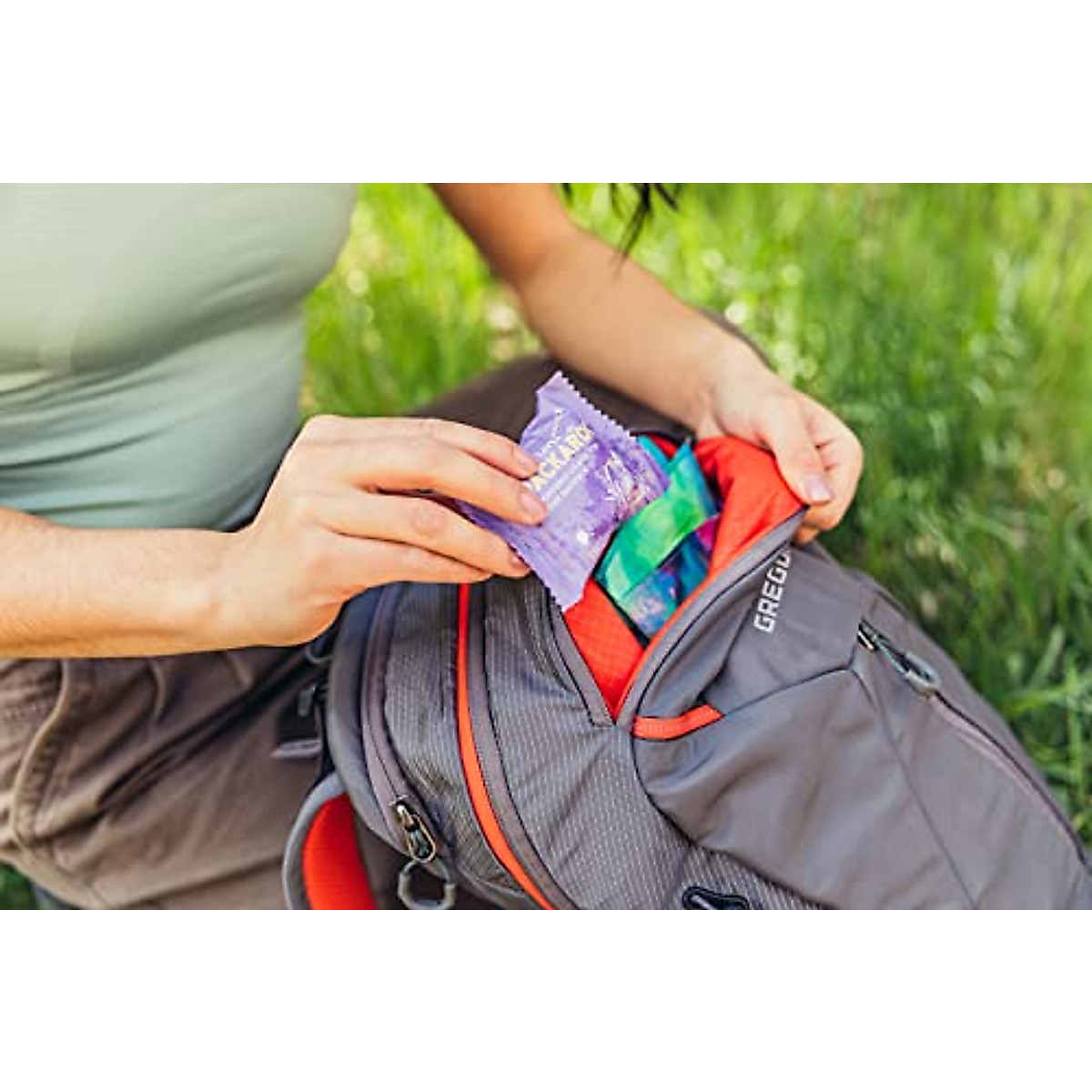 Gregory Maya 15 Women'S Day Hiking Backpack, One Size Fits All, Iris Red