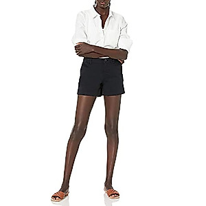 Amazon Essentials Women's Mid-Rise Slim-Fit 3.5 Inch Inseam Khaki Short, Black, 6