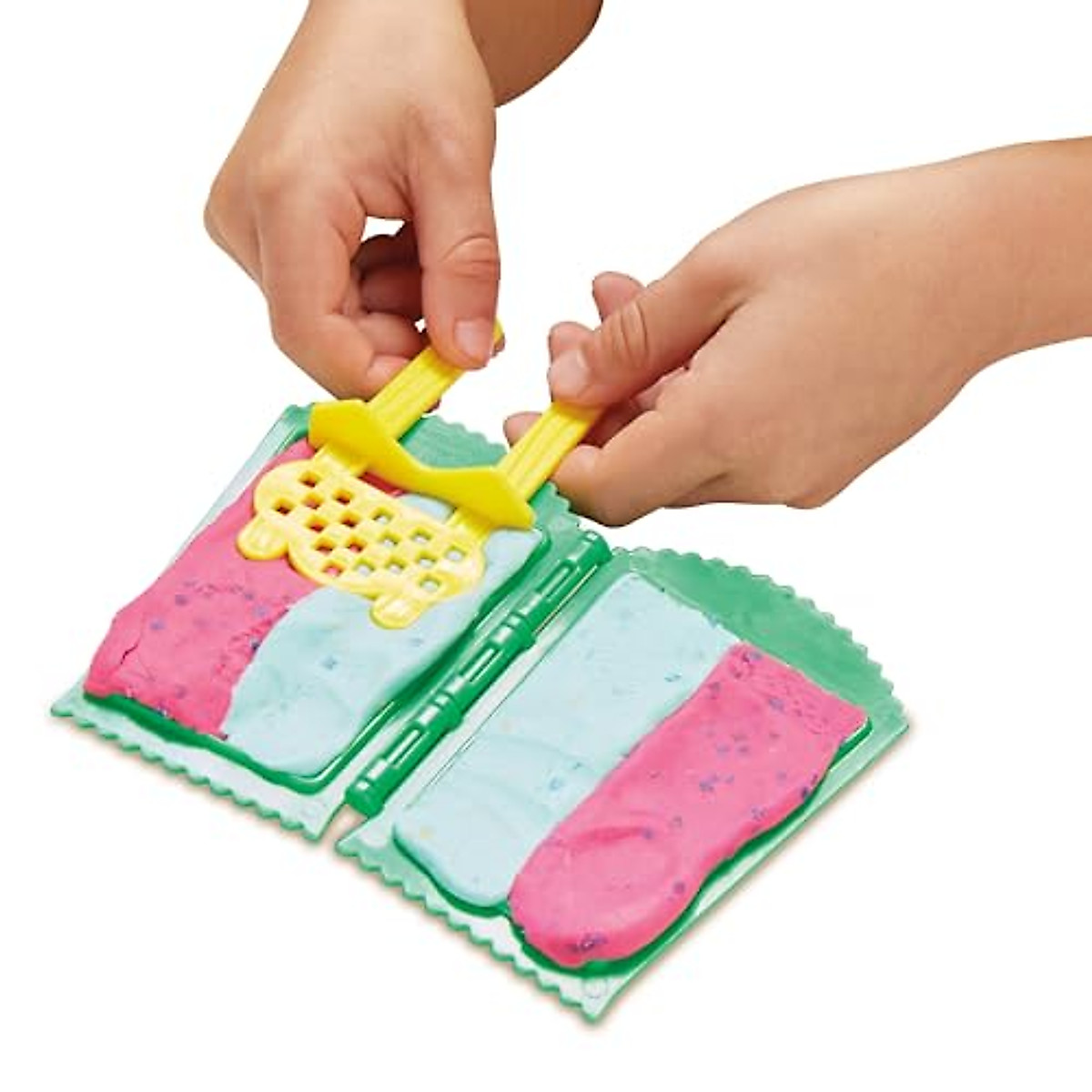 Play-Doh Kitchen Creations Ice Cream Party Play Food Set with 6 Play-Doh Colors, 2-Ounce Cans (Amazon Exclusive)