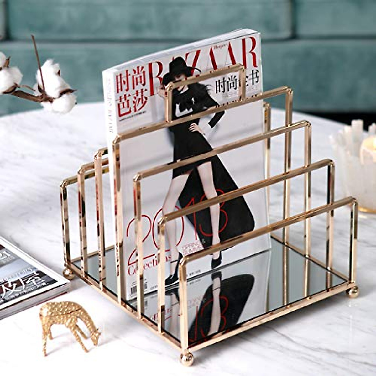 Newspaper Baskets Magazine Rack, Bookshelf Bedroom Bedside Bookshelf Simple Small Book Rack Desktop Creative Sundries Box Metal Magazine Rack Living Room Magazine Rack (Color : Gold, Size : 262628cm)