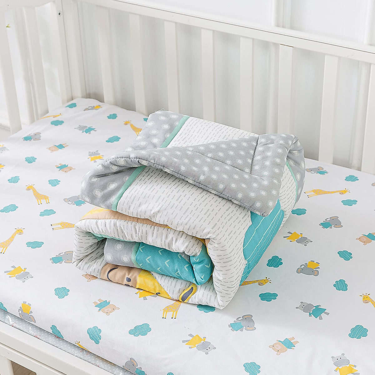 3-Piece Cotton Animals Jungle Crib Bedding Set. Standard Size Set Includes Quilt, Crib Sheet, Changing Pad Cover. Elephant Hippo Bear Giraffe Set, Safari Comforter Set for Boys and Girls