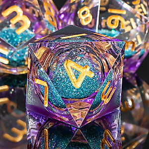 KERWELLSI Liquid Core D&D Dice Set, 7 Piece Sharp Edge Resin DND Dice Set, Polyhedral Dungeons and Dragons Dice with Gift Box, Purple RPG Role Playing D and D Dice D20 D12 D10 D8 D6 D4