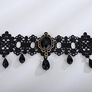 Kercisbeauty Black Lace Choker Gothic Necklace with Crystal for Women Halloween Party Custume Vintage Thick Choker