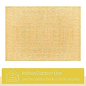 Well Woven Anze Indoor/Outdoor Tribal Pattern Yellow Area Rug (7'10" x 9'10")