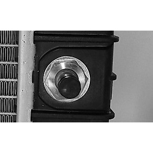 TYC 2307 Radiator Compatible with 2001-2007 Ford Escape