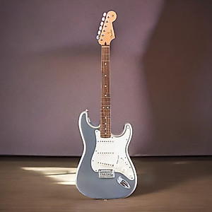 Fender Player Stratocaster SSS Electric Guitar, Silver, Pau Ferro Fingerboard