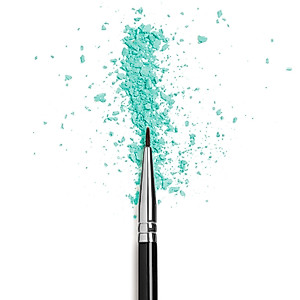 BEST EYELINER MAKEUP BRUSH - Professional Gel Brushes - Premium Quality Flat Eyeliner Brush at an Economical Price! Use for Fine Lines, Very Thin Synthetic Bristles.