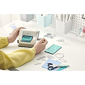 Sizzix Sidekick Starter Kit 661770 Portable Manual Die Cutting & Embossing Machine for Arts & Crafts, Scrapbooking & Cardmaking, 6.35 cm Opening, 2.5" Opening, White