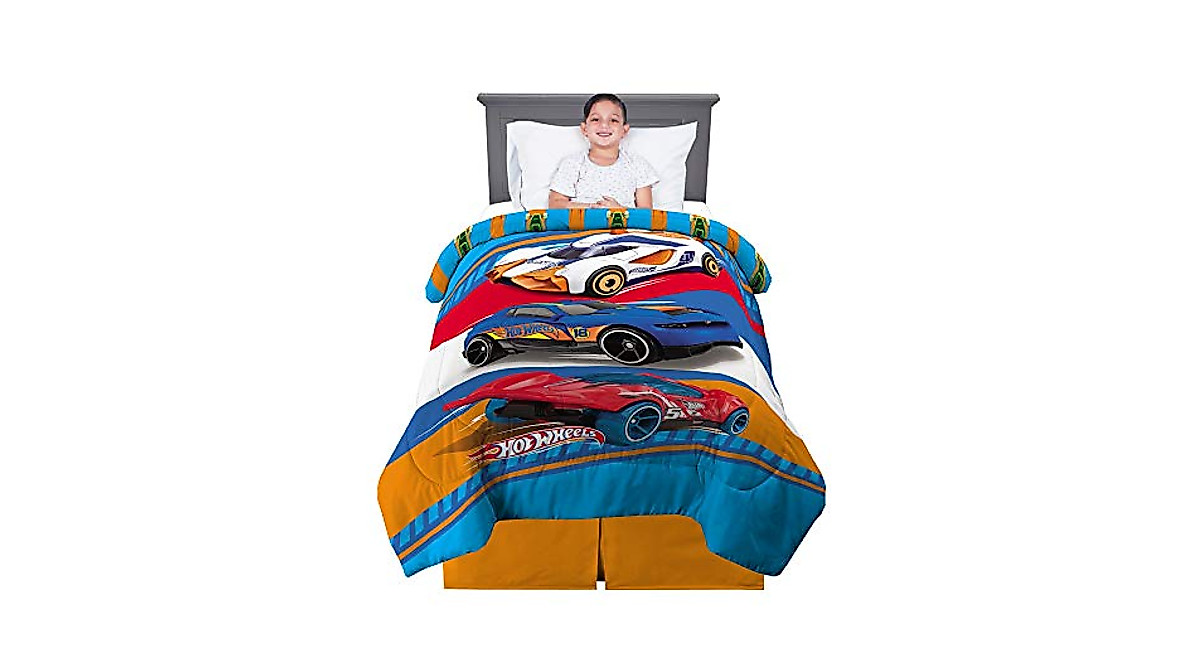 Hot Wheels Kids Bedding Reversible Comforter - Super Soft & Fun