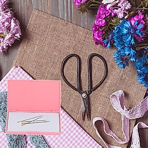 Magnetic Needle Storage Case,Sewing Pin Organizer Manual DIY Sewing Stitching Pin Storage Box for Cross Stitch Sewing Knitting Pin Needle Storage