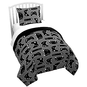 Jay Franco Trend Collector Game On Glow in The Dark Twin Comforter & Sham Set - Super Soft Kids Bedding Features Video Game Contollers - Fade Resistant Microfiber