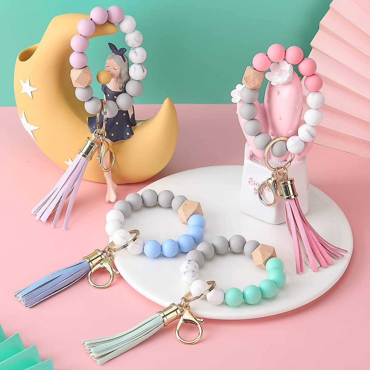 Otuuz 4 Pcs Women Macaron Color Key Ring Bracelets Wristlet Bead Keychain Leather Tassel Keychain Elastic Beaded Bracelet Portable Wristlet Bangle Keychain for Car Key Holder