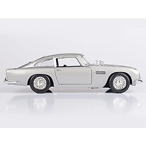 DB5 RHD (Right Hand Drive) Silver Metallic 007 "Goldfinger (1964) Movie 1/24 Diecast Model Car by Motormax 79857