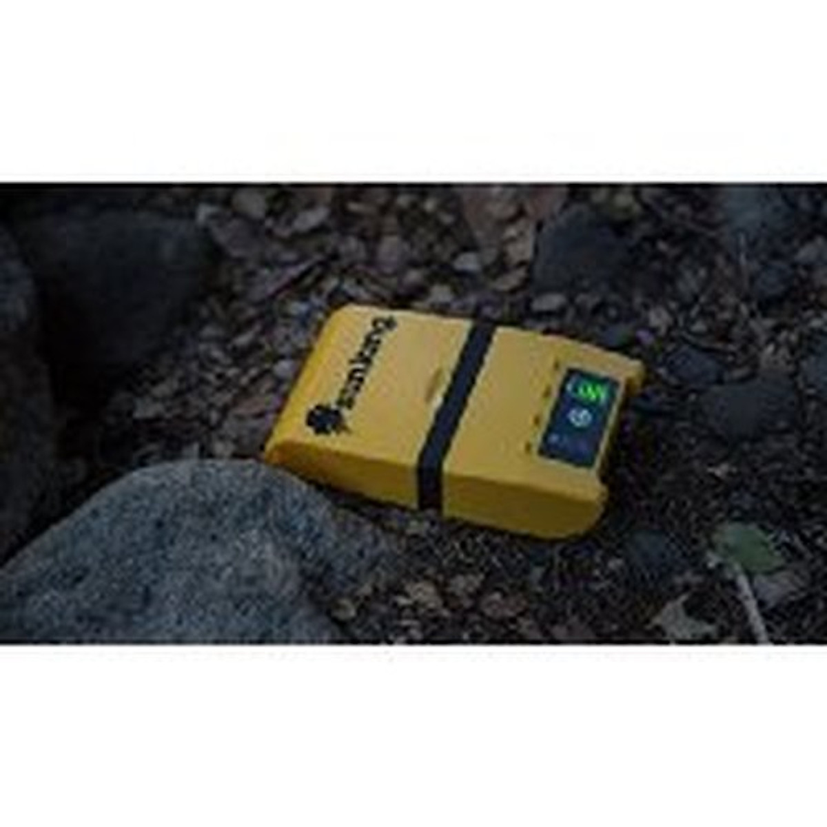 Greenlight Planet Home 120 Solar Lighting System Plus USB Charger