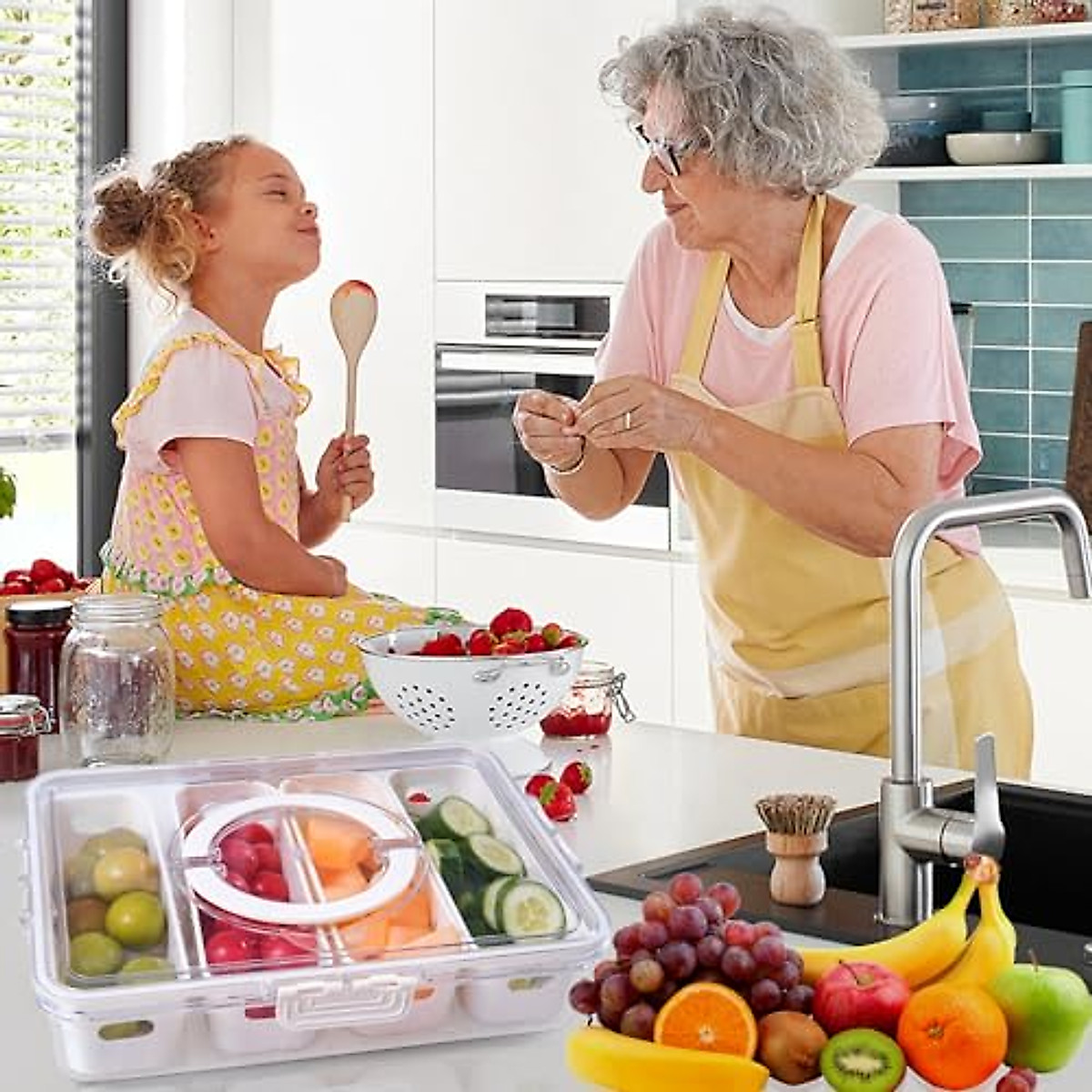 Shulgf Divided Snack Tray with Lid - 4-Compartment Travel Snack Container, Ideal for Beach, Picnics, Veggie Tray, and Snack Organizer for Fruits and Nuts