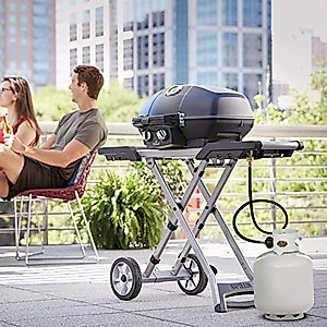 WADEO 8 Feet Propane Adapter Hose with QCC1/Type1 Tank Connects 1 lb Portable Appliance to 1-20lb Propane Tank for Weber Q Grill, Coleman Grill, Camp Stove and More