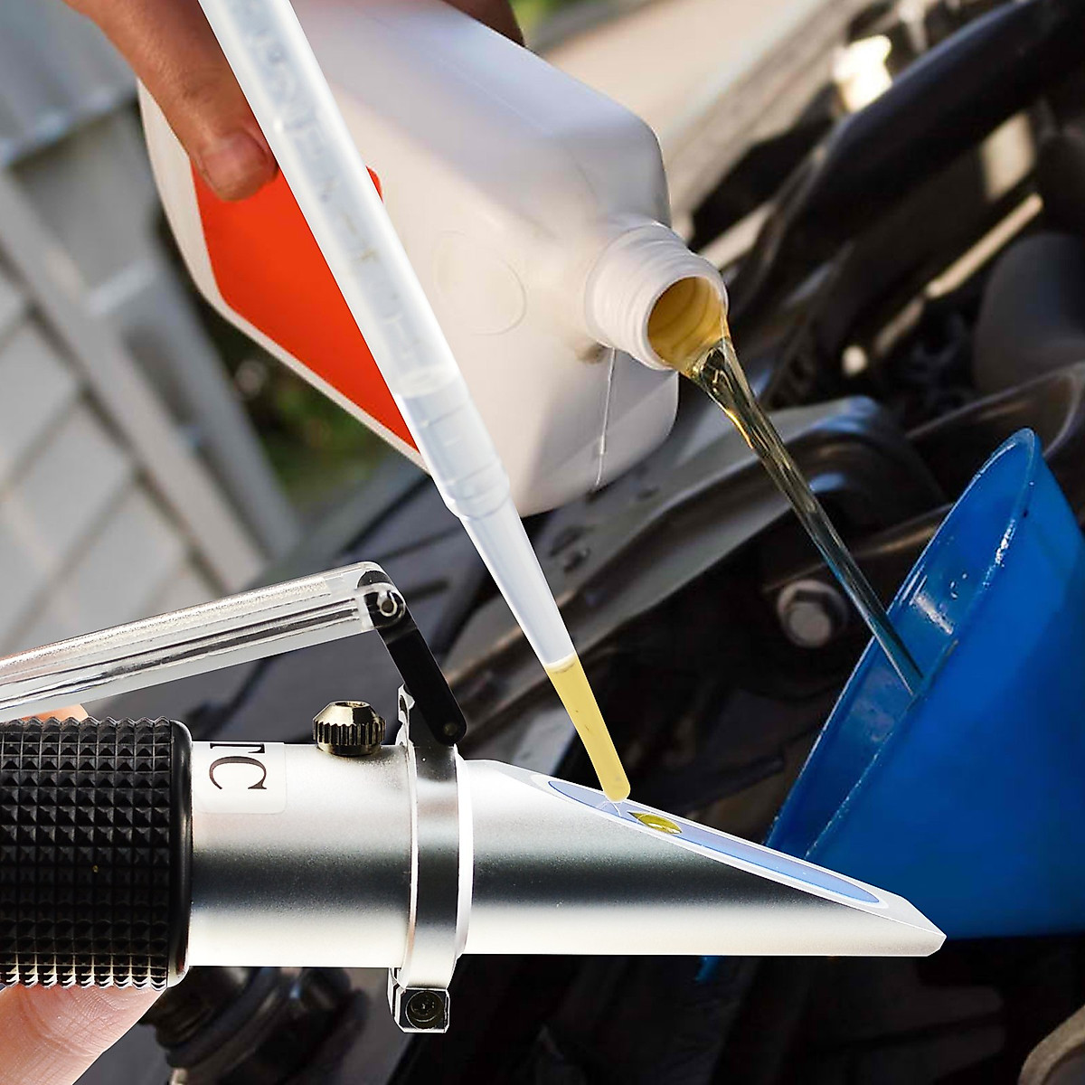 3-in-1 Automotive Battery Antifreeze Refractometer, -60~0°C Ethylene/ -50~0°C Propylene Glycol/ 1.100-1.400 Battery Fluids Specific Gravity, Battery Charge Test Cooling System Coolant Freezing Point