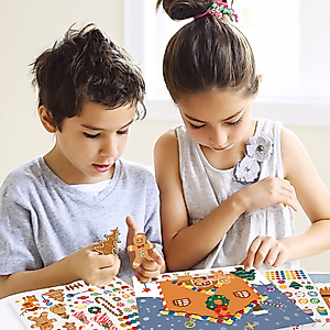 Make a Gingerbread House Stickers-30Pcs DIY Make Your Own Gingerbread House Stickers Christmas Crafts for Kids Toddlers Christmas Activities Party Game Treats Goodie Bag -15 Finished Products