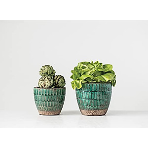Creative Co-Op Distressed Small Tile Terracotta Planter, Green