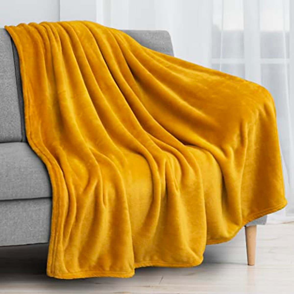 PAVILIA Fleece Blanket Throw | Super Soft, Plush, Luxury Flannel Throw | Lightweight Microfiber Blanket for Sofa Couch Bed (Mustard Yellow, 50x60 inches)