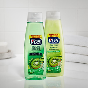 Alberto VO5 Kiwi Lime Squeeze Clarifying Shampoo - Moisturizing Shampoo with Clarifying Formula - 5 Vitamins and Oils - Fruity Kiwi Fragrance - 15 oz