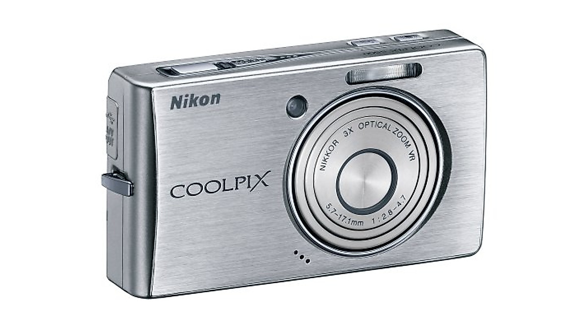Nikon Coolpix S500 7MP Digital Camera with 3x Optical Zoom