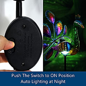 Wind Spinners for Yard and Garden - Solar Peacock Wind Spinner, Metal Kinetic Garden Stake Lights Wind Spinners, Outdoor Decorative Sculpture Waterproof Lights Lawn Courtyard Garden Décor