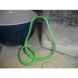 AVOCADO WITH PIT 2 PIECES GUACAMOLE MEXICAN FRUIT COOKIE CUTTER MADE IN USA PR3366