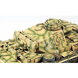 Tamiya 1/48 Military Miniature Series No.24 German Panzer III L-32524