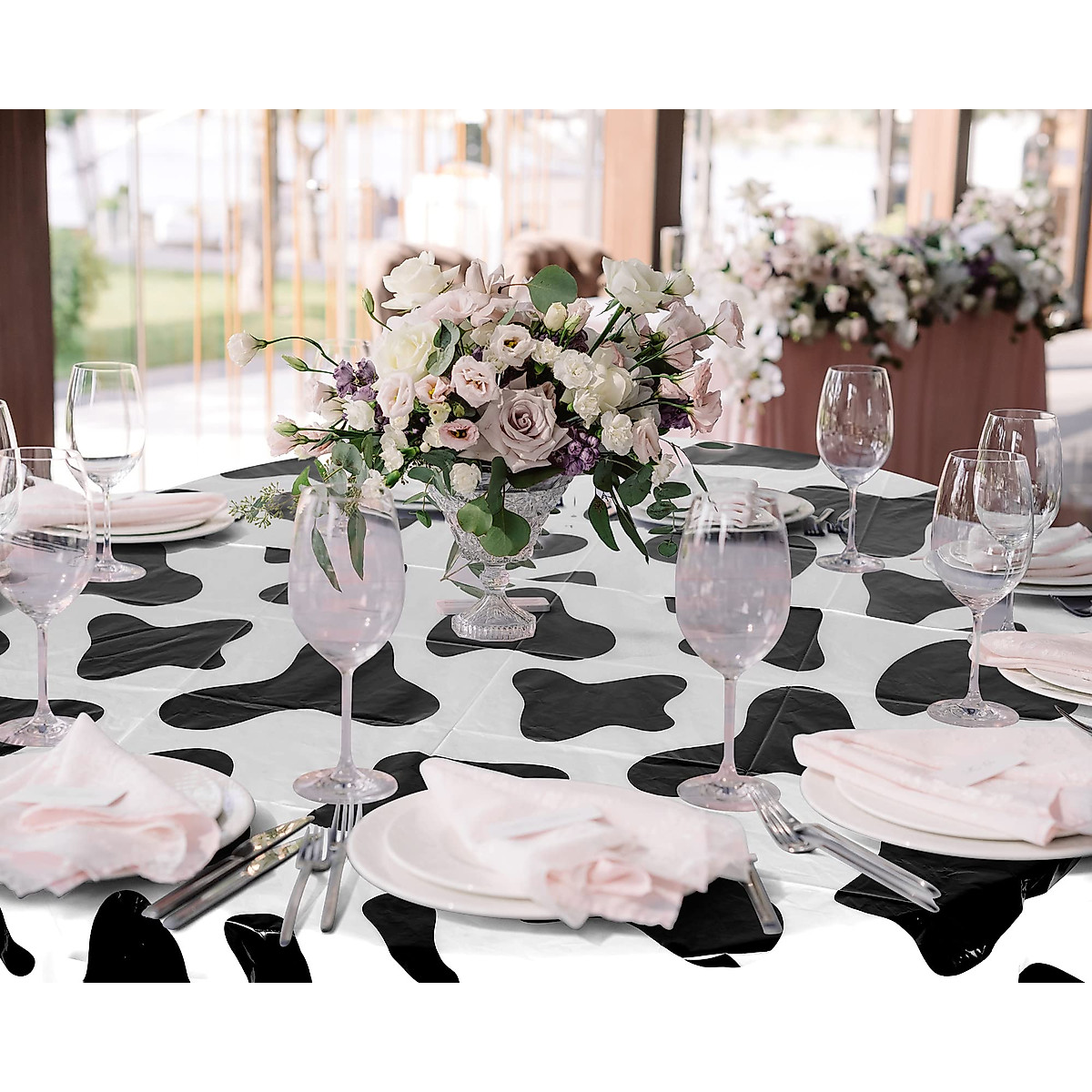 Oudain 6 Pcs 84'' Cow Tablecloth Round Tablecloth Plastic Washable Table Cloth Disposable Stain Resistant Table Cover for Picnic Camping Party Xmas Kitchen Dining Table(Black, Simple Style, 6 Pcs)