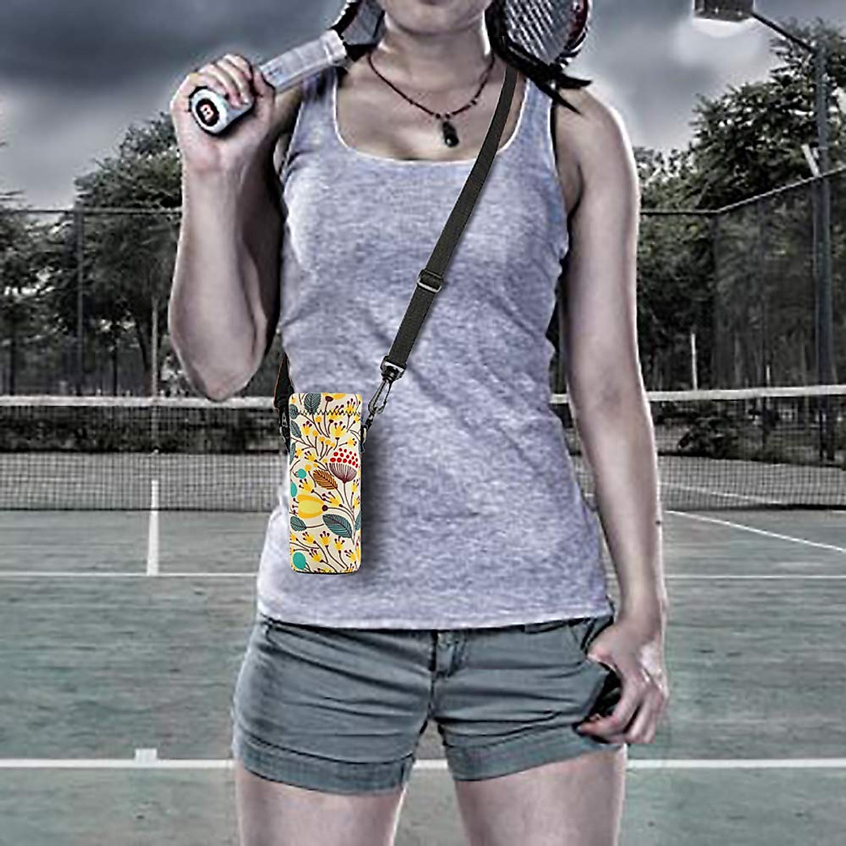 AORTDES Water-Bottle Sling-Case bag Carrier Holder - 750ML/24oz Neoprene Water Bottle Sleeve Strap Cooler Cover Pouch for Men Women Travel Camping Walking Hiking Running(Leaves)