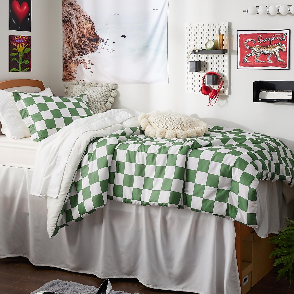 Bedsure Twin/Twin XL Comforter Set - Twin Extra Long Comforter Set, Checkered Dorm Bedding for Boys, 2 Pieces, 1 Soft Green Comforter and 1 Pillow Sham