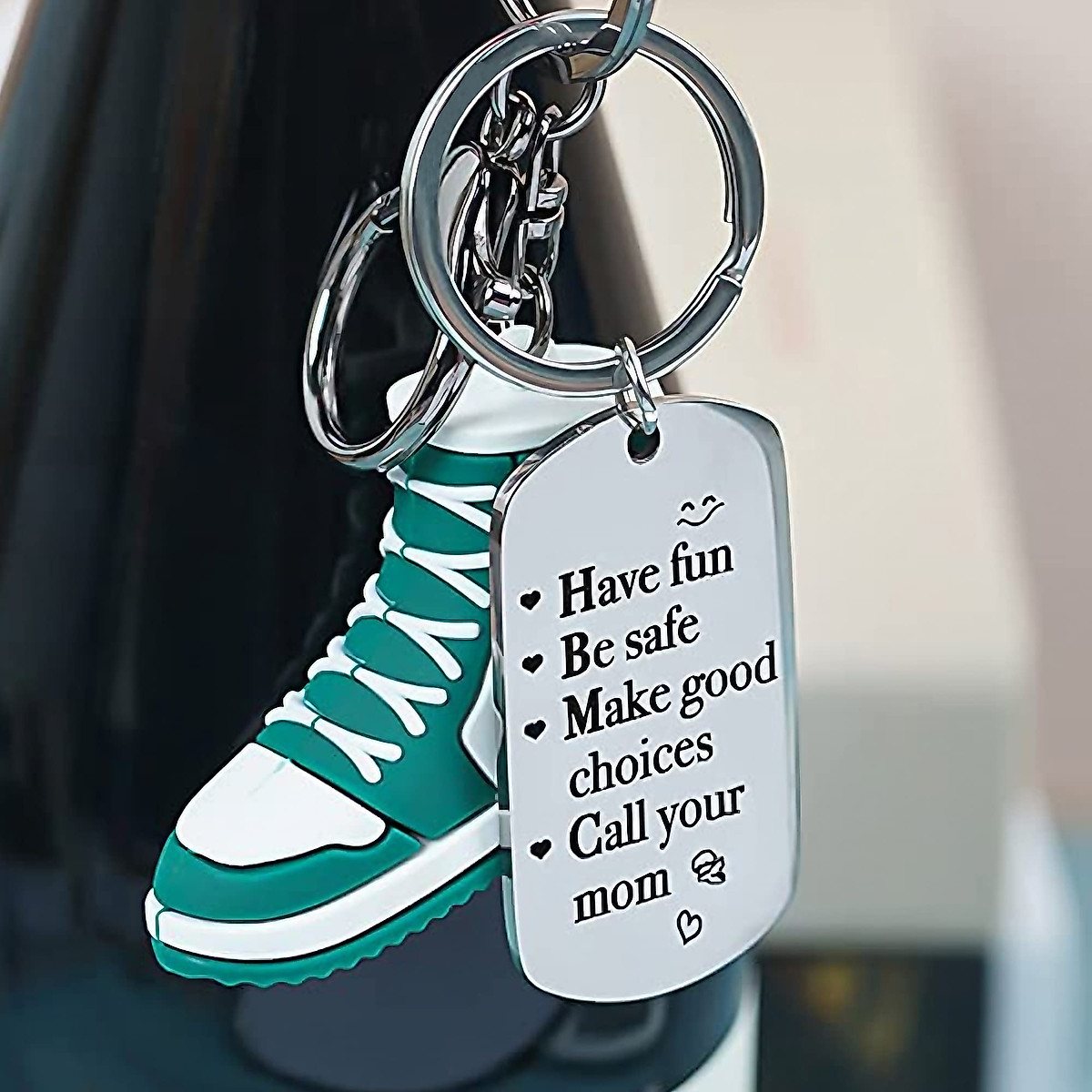 16 18 Year Old Gifts Boys Girls College Fun Birthday Gifts For 18 Gift 16Th Boys Girls Call Your Mom Gifts For Son Daughter Keychain College Dorm Room College Student Room Teenage