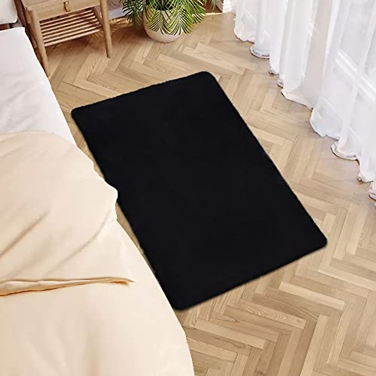 Small Black Rug Faux Rabbit Fur Rug 2x3 Fluffy Throw Rug for Bedroom Entryway Floor Sofa Living Room Area Rug with Non Shedding Soft Shag Rug