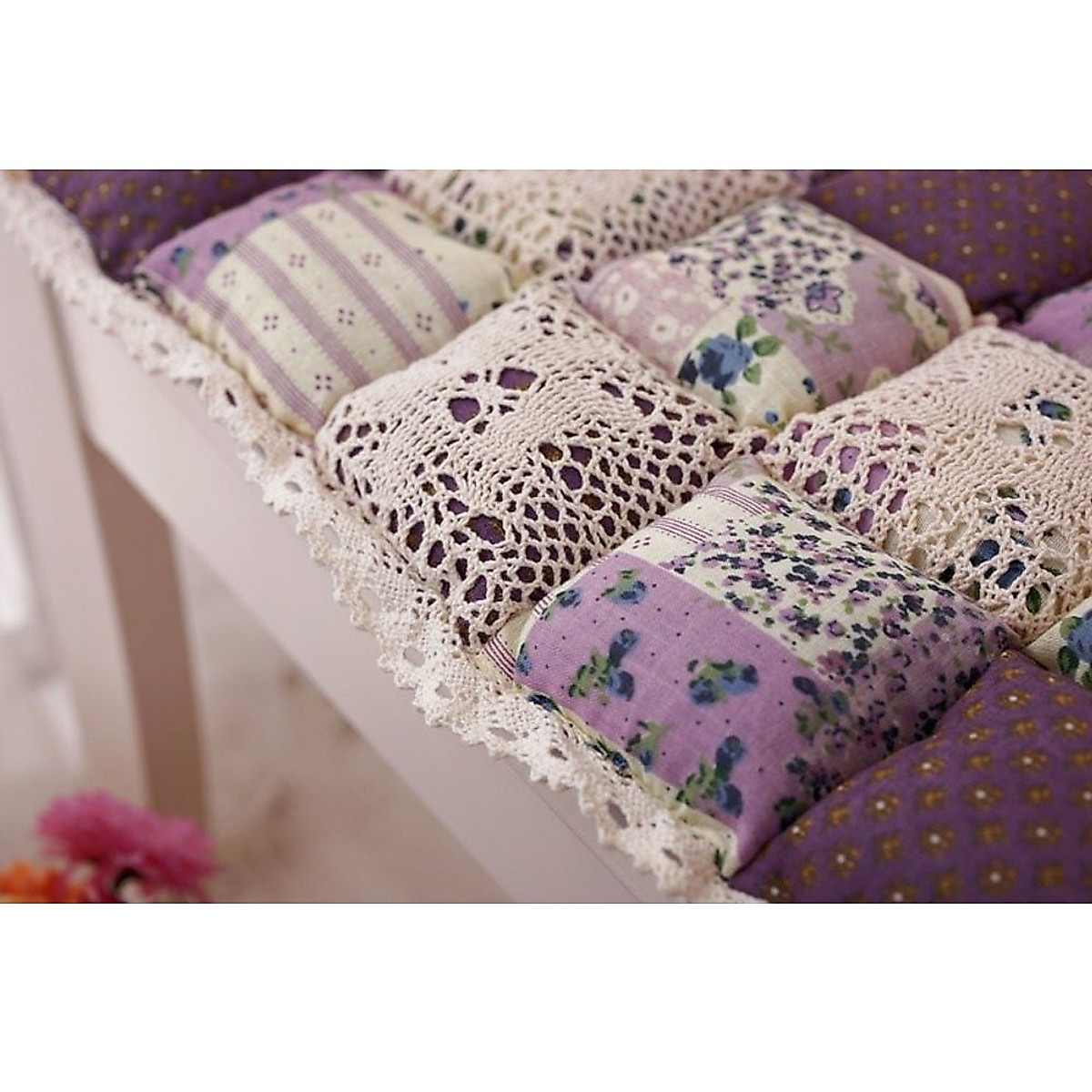 Uniuooi Floral Seat Pad Cushion with Ties, Ideal for Dining Chair Garden Kitchen Office School, Car Seat Mat Pet Bed, Size 15.7 x 15.7 inch/40 x 40 cm Purple Floral