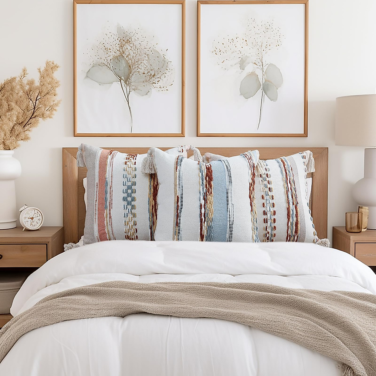 decorUhome Boho Decorative Throw Pillow Covers 18x18 Set of 2, Striped Chenille Tufted Pillow Covers with Tassels for Couch Bed Sofa, Cream White and Light Blue