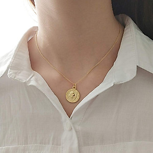 Dtja Carved Gold Coin Pendant Necklace for Women Girls 925 Sterling Silver 18K Gold Plated Simple Round Chain Goddess Worship Celebrity Medal Reversible Keepsake Chic Choker Fashion Jewelry Gifts Box