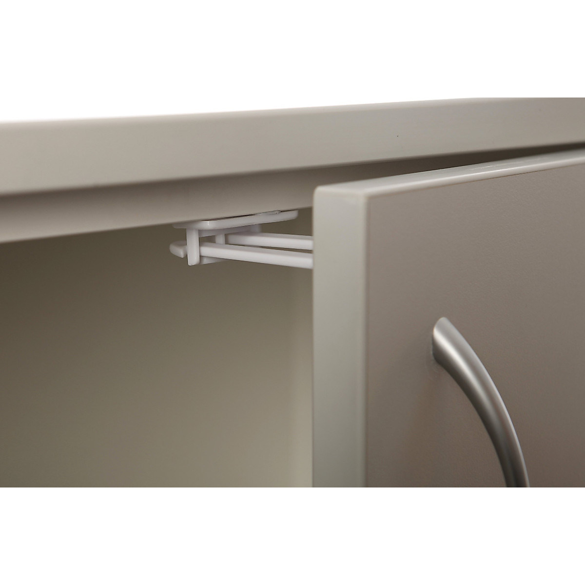 Dreambaby Twin Pin Latches, White (2 Pack)