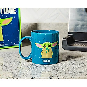 Silver Buffalo Star Wars The Mandalorian The Child Baby Yoda Grogu Protect Attack Snack Ceramic Coffee Mug, 20-Ounces