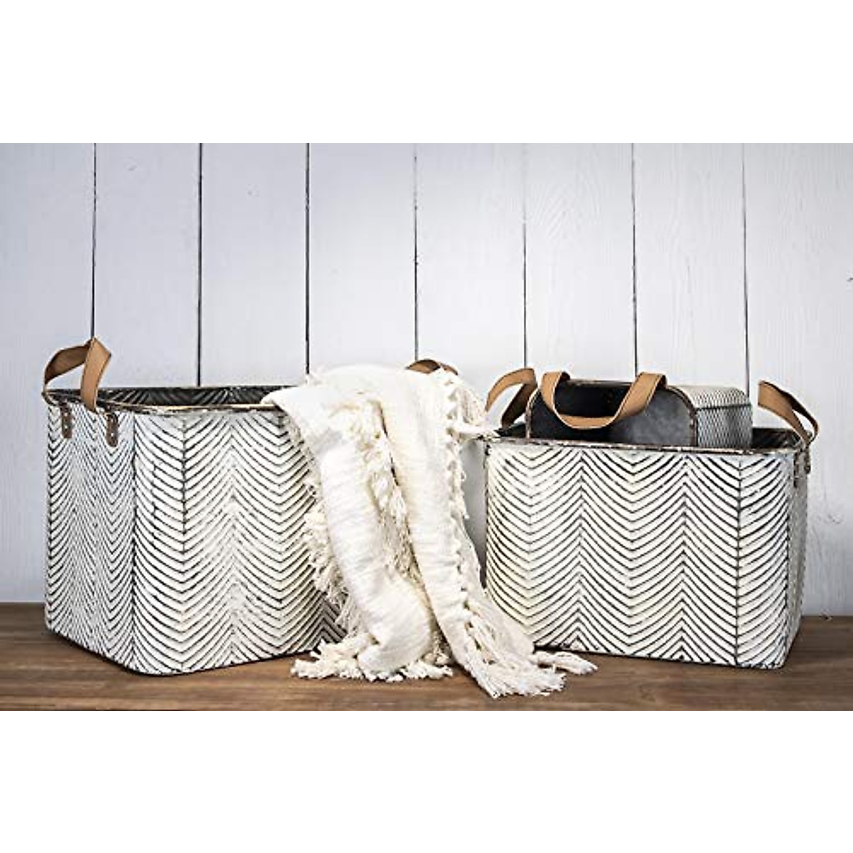 Foreside Home & Garden Rustic Set of 3 Whitewashed Pattern Galvanized Metal Decorative Storage Bins with Faux Leather Handles