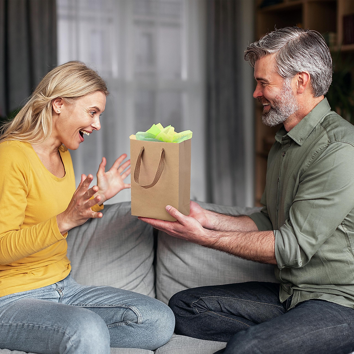 Prime Line Packaging Brown Gift Bags with Handles, Mini Kraft Shopping Tote for Small Business, Boutiques, Retail, Party Favors, Bulk, 6x3x9 50 Pack