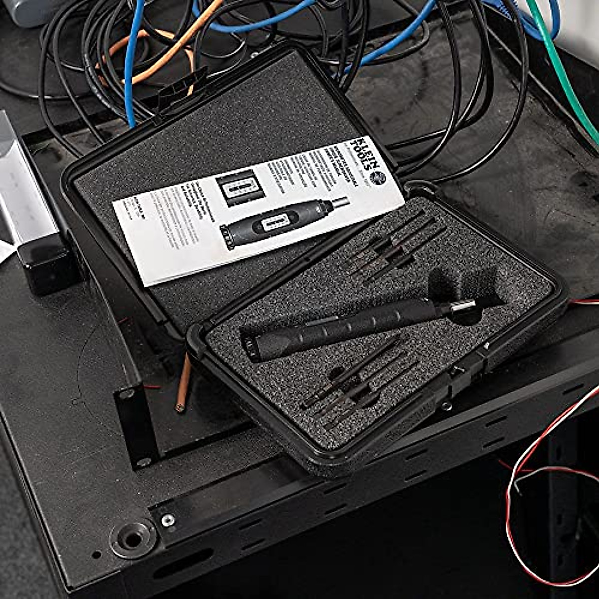 Klein Tools 57032 Screwdriver Set, Torque Screwdriver Kit with Phillips, Slotted, Square Bits, 1/4-Inch Nut Driver, Case Included, 6-Piece